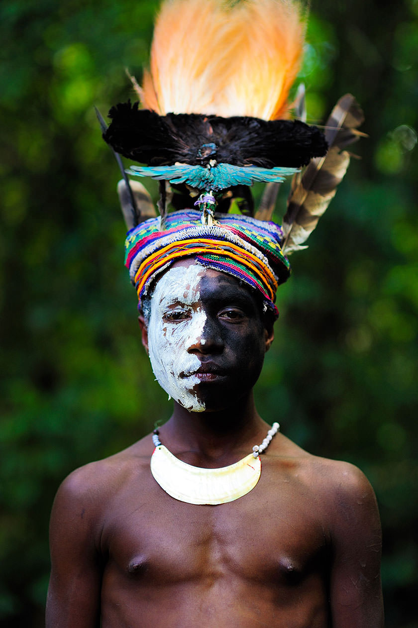 De inheemse bevolking van Papoea-Nieuw-Guinea in beeld | A.S.Adventure